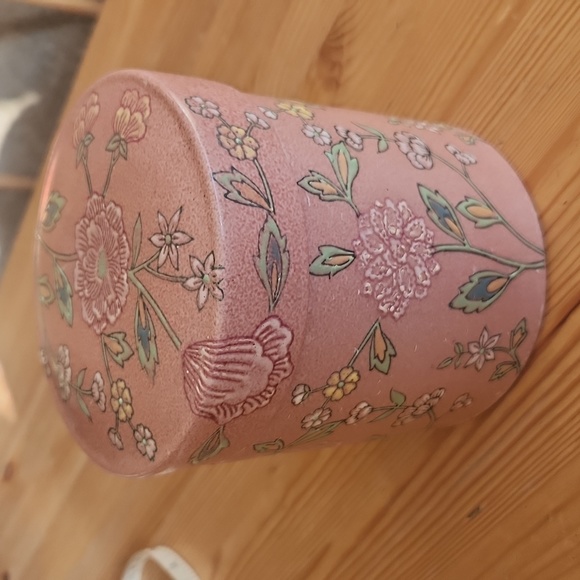 Accents | Vintage Floral Round Ceramic Box Spring Easter Colours | Poshmark